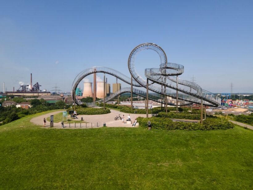 Duisburg: Guided Evening Tour at "Tiger and Turtle" - Exploring the "Tiger & Turtle" Sculptur