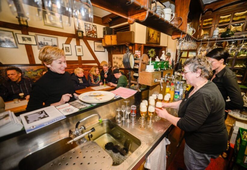 Duisburg-Ruhrot: Historic Harbor Pub Tour - Final Thoughts