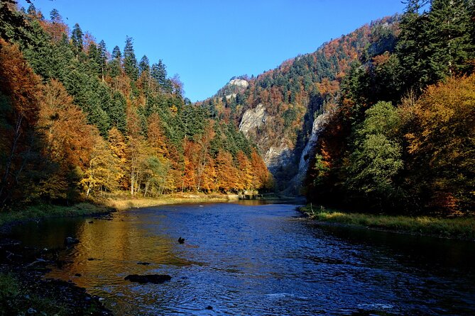 Dunajec River Gorge Rafting - Private Tour from Krakow - Cultural Stops: Wooden Churches and Castles