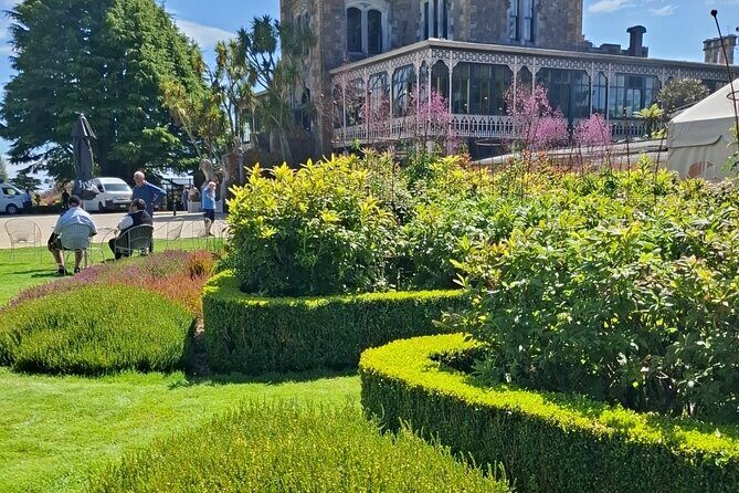 Dunedin and Otago Peninsula Tours For Up To 4 people - FAQs
