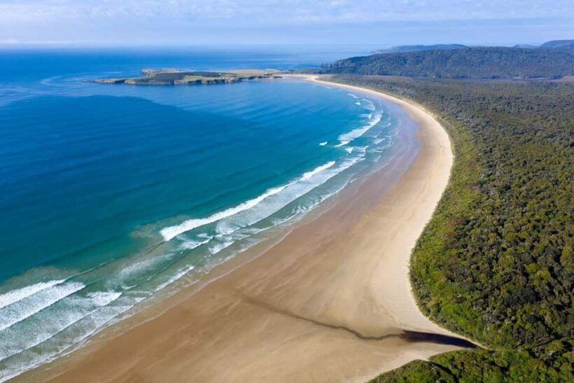 Dunedin to Te Anau via The Catlins & Invercargill 1 Way Tour - Second Stop: Purakaunui Falls