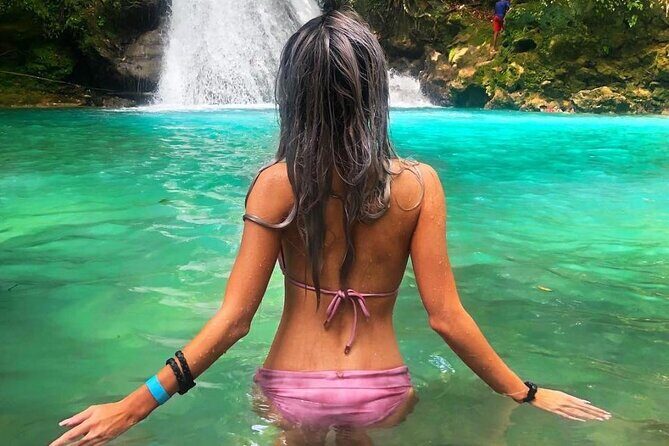 Dunn's River Fall & Blue Hole Combo Tour from Montego Bay Jamaica - Who Would Enjoy This Tour?