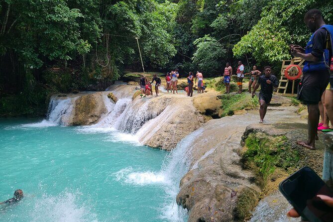 Dunn's River Falls & Blue Hole from Montego Bay or Falmouth - FAQ