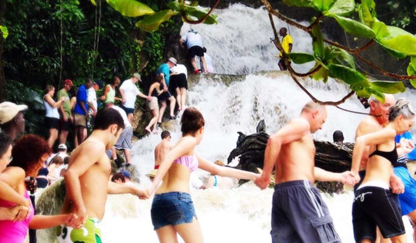 Dunn's River Falls Day Tour - Enjoying a Beachside Lunch