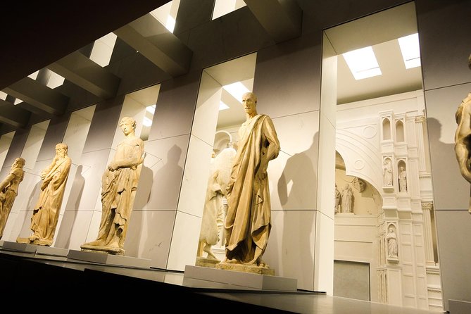 Duomo Complex: Guided Visit of Baptistery & Opera Museum - Tour Inclusions and Accessibility