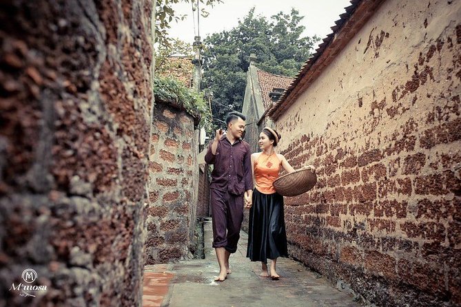 Duong Lam Ancient Village full day tour from Hanoi & experiencing local life - Afternoon: Learning About Ethnic Cultures and Scenic Views