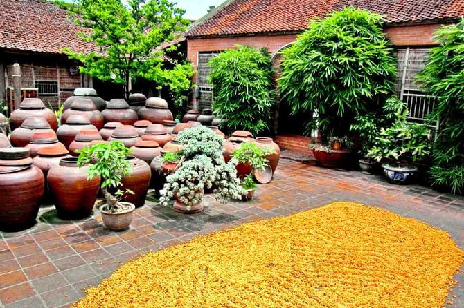 Duong Lam Ancient Village full day tour from Hanoi & experiencing local life - End of the Day: Return to Hanoi