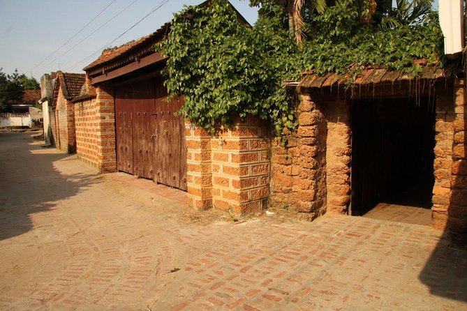 Duong Lam Ancient Village Private Tour: Ancient Vestage, Fortress - Who Will Love This Tour?