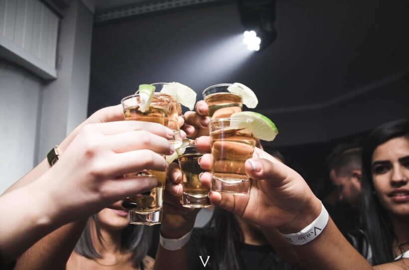 Düsseldorf: 2 Nights PubCrawl Party through the Altstadt - The Full Experience: What You Can Expect