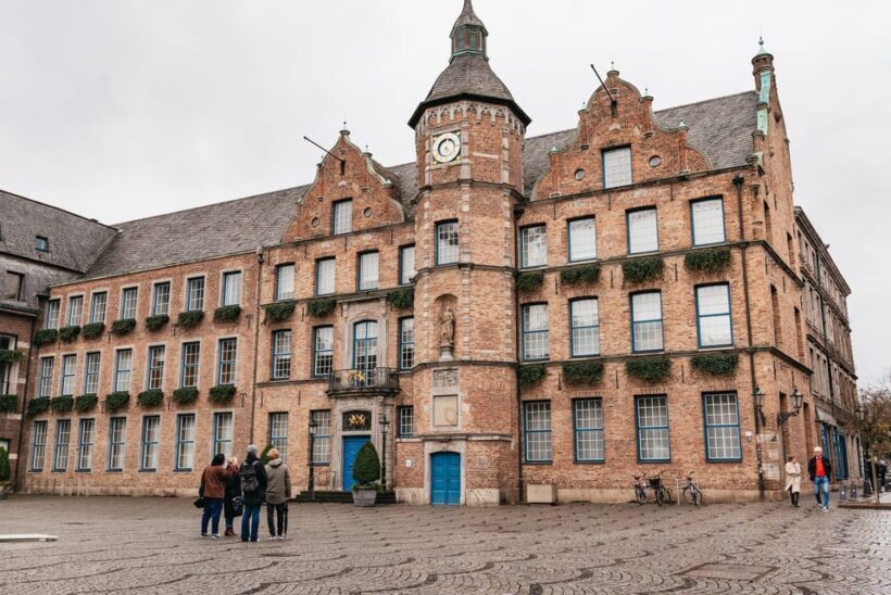 Dusseldorf: Art and Culture Guided Tour with a Local - What Travelers Say