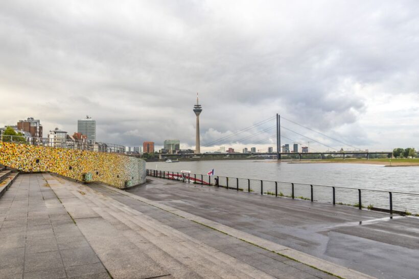 Dusseldorf: Capture the most Photogenic Spots with a Local - Who Should Consider This Tour?