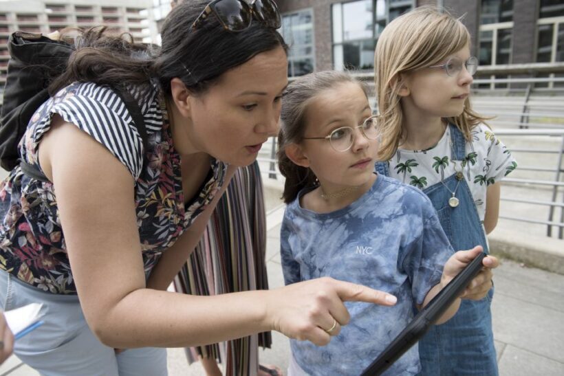 Düsseldorf: City Exploration Game for Kids with Geolino - Who will love this experience?