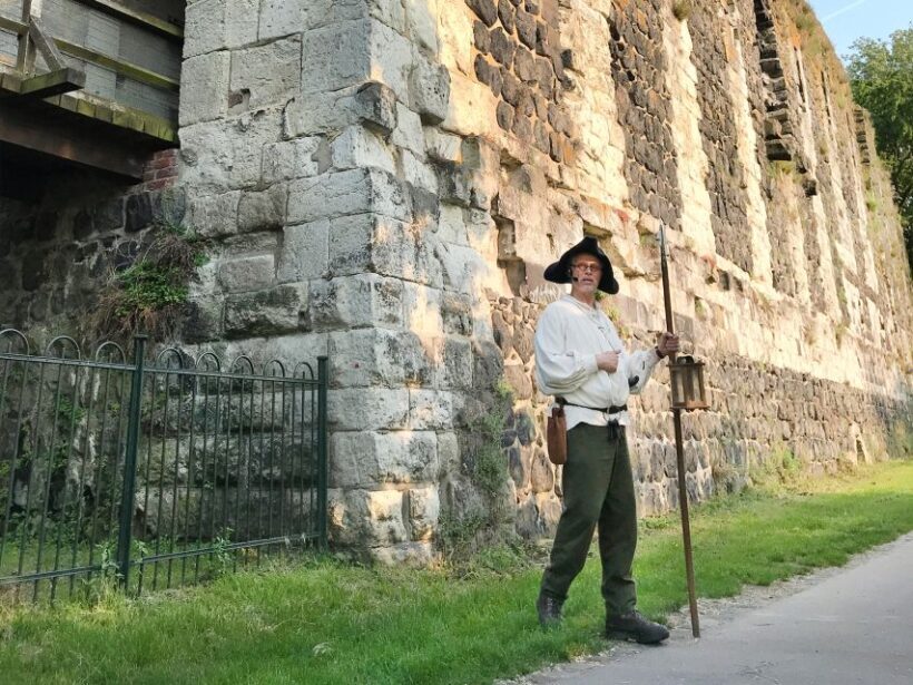 Düsseldorf: Guided Night Watchman Tour through Kaiserswerth - An In-Depth Look at the Kaiserswerth Night Watchman Tour