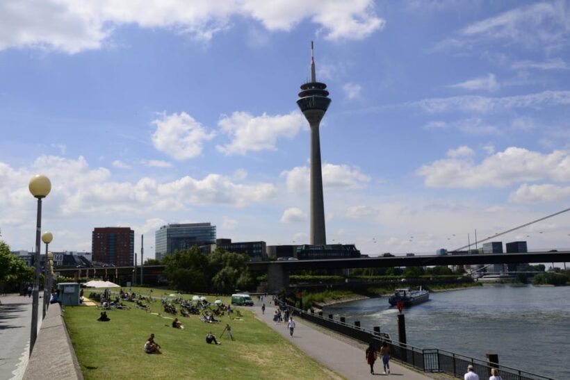 Düsseldorf: Old town and banks of Rhine - heart and lifeline - Authentic and Practical Insights