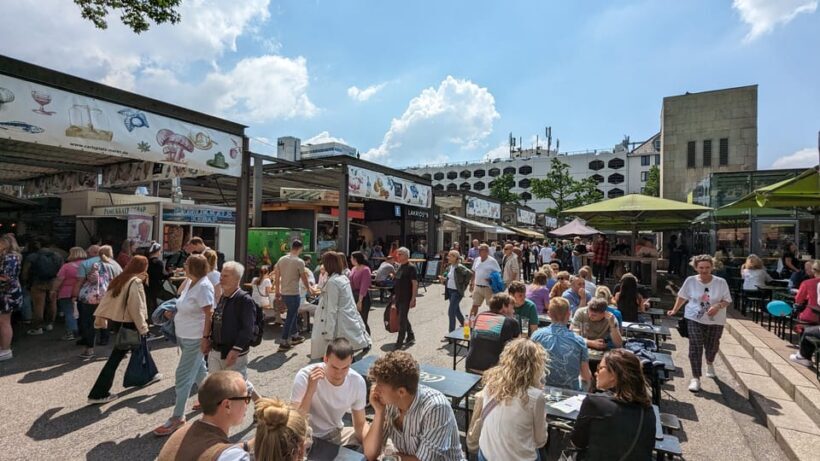 Düsseldorf: Tipping based - Old Town Walking Tour - Authentic Reviews and Feedback