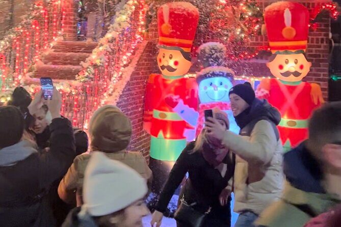 Dyker Heights Christmas Lights and NYC Skyline View Bus Tour - Timing, Duration, and Value