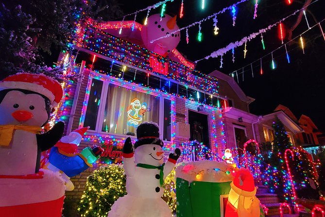 Dyker Heights Christmas Lights Guided Tour - Accessibility and Requirements