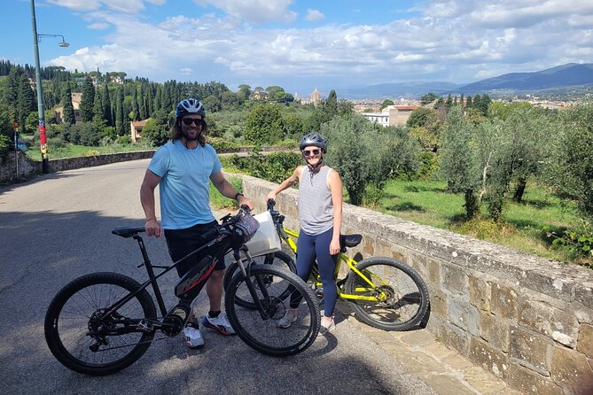 E-Bike 2.5 Hour Florence Hills With Fresh Olive Oil and Bread - Olive Oil Tasting and Fresh Bread