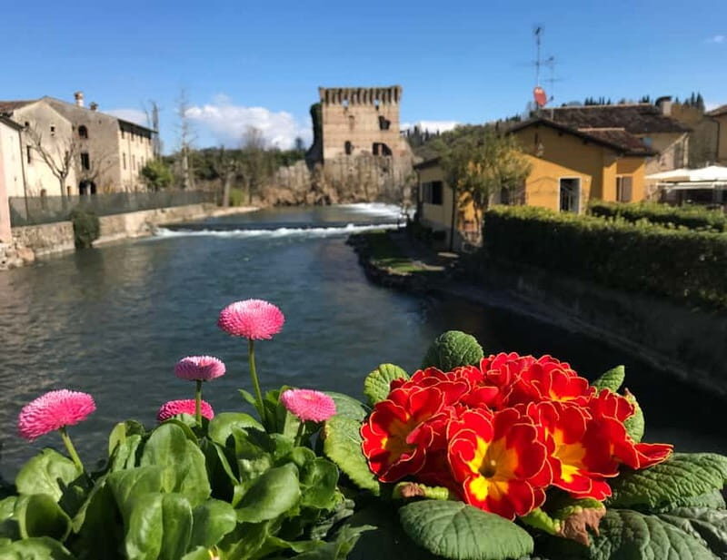 E-bike adventure among villages and medieval castles - Authenticity and Traveler Feedback