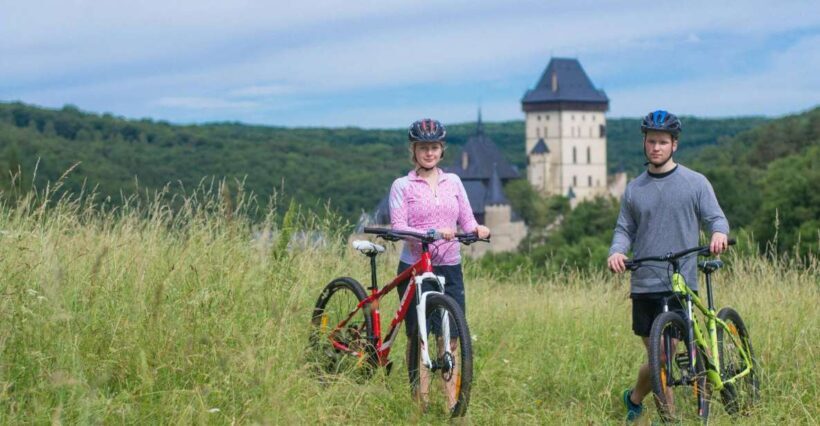 E-Bike Full-Day Trip From Prague:The Mighty Karlstejn Castle - FAQ