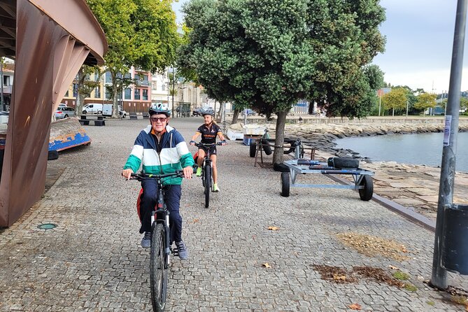 E Bike Porto Downtown and Sightseeing Bike Tour - Exploring Portos Diverse Landscapes