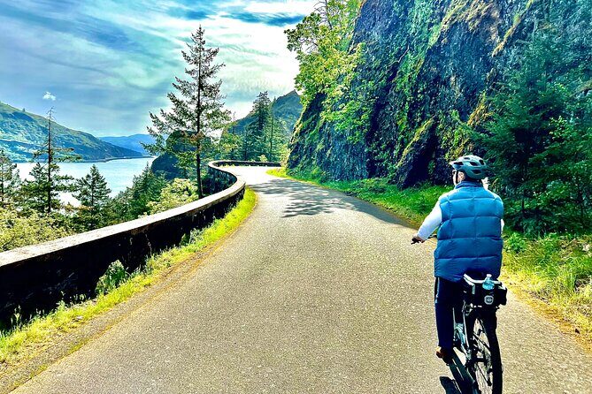E Bike Rental in Hood River - Key Points