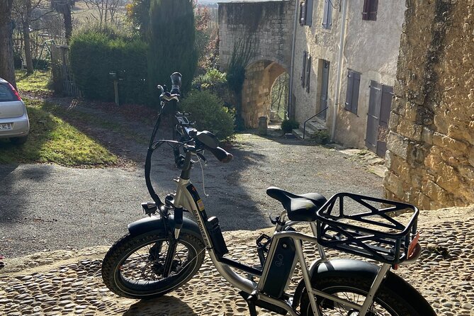 e-Bike Rentals and Circuits - Frequently Asked Questions