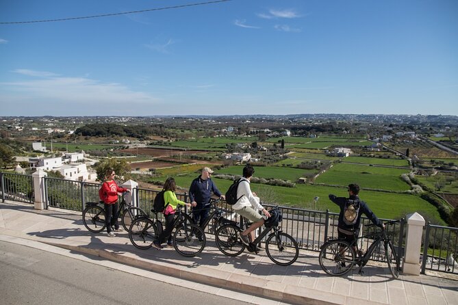 E-bike ring tour between Locorotondo and Martina Franca - Practical Details and Considerations
