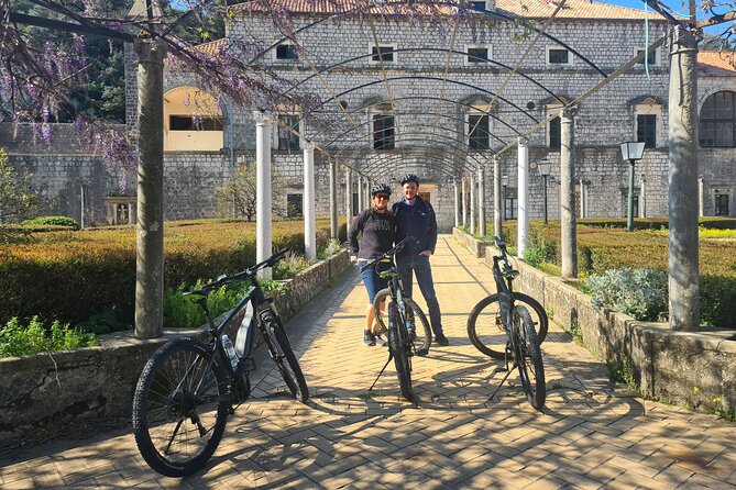 E-Bike Tour + Gourmet Snack + Wine Tasting (Small Group) - Traveler Reviews and Feedback