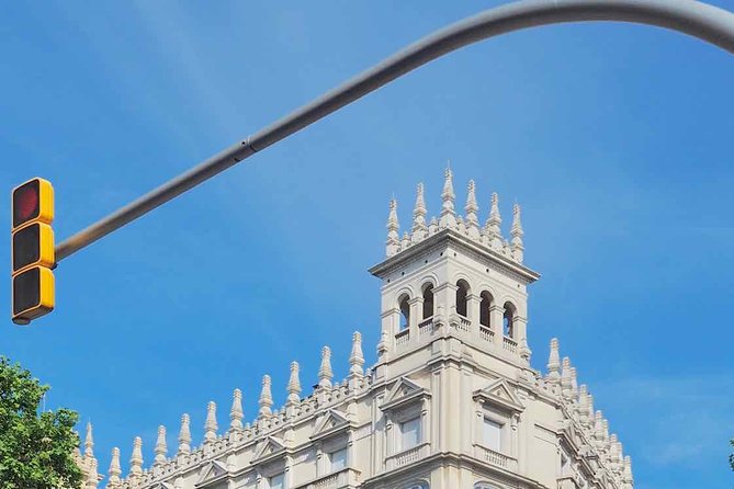 E-Bike Tour in Barcelona With English Guide - Preparing for the E-Bike Adventure