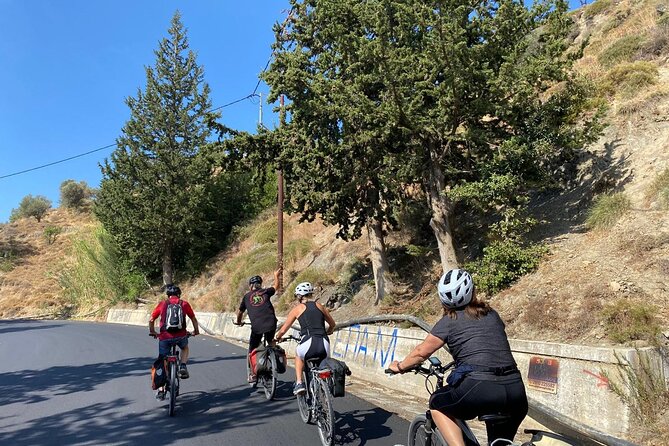 E-Bike Tour With Wine Tasting in Dafnes, Heraklion - Exploring the Countryside