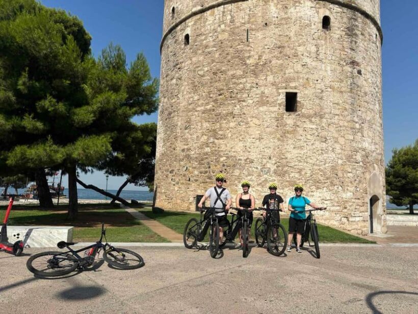 E-BIKES URBAN TRAILS THESSALONIKI - The Route and Street Challenges