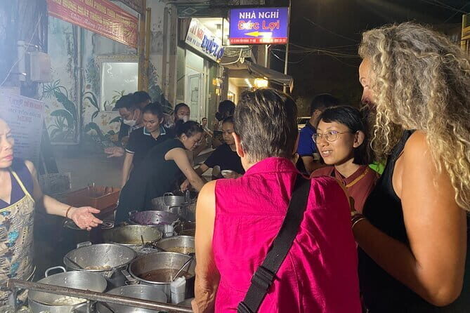 E biking Night Street Food Tour with Local Guide - What to Expect from the E-Biking Night Street Food Tour