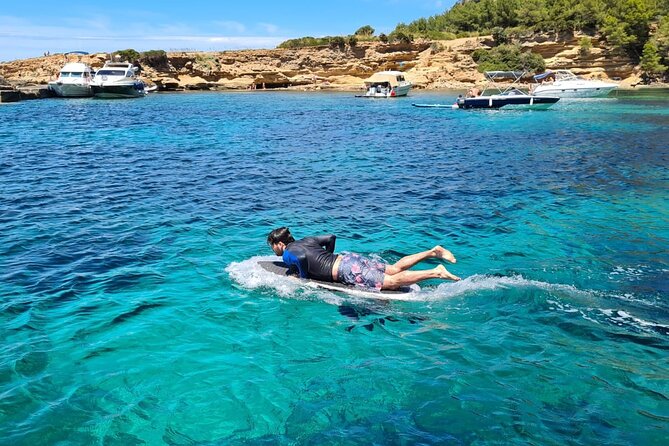 E-Foil Academy Mallorca | Learn to fly over the sea! - FAQ