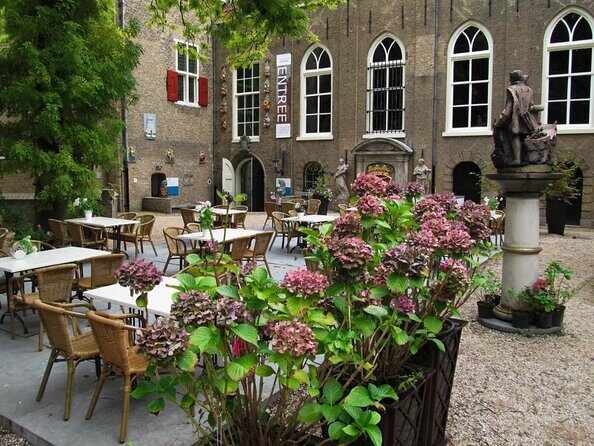 e-Scavenger hunt Gouda: Explore the city at your own pace - Practical Considerations for Travelers