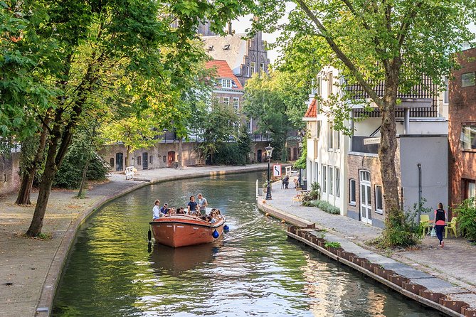 E-Scavenger Hunt Utrecht: Explore the City at Your Own Pace - Logistics and Meeting Point