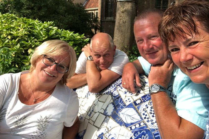 e-Scavenger hunt Volendam: Explore the city at your own pace - Practical Details