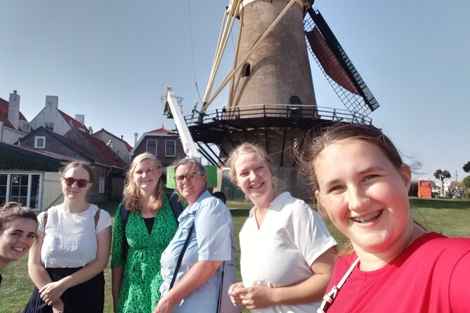 E-Scavenger Hunt Zierikzee: Explore the City at Your Own Pace - Overview and Experience