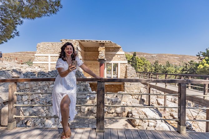 E-Ticket & Audio Tour for Knossos Palace: Unlock Minoan Majesty - Price and Value: Is It Worth It?