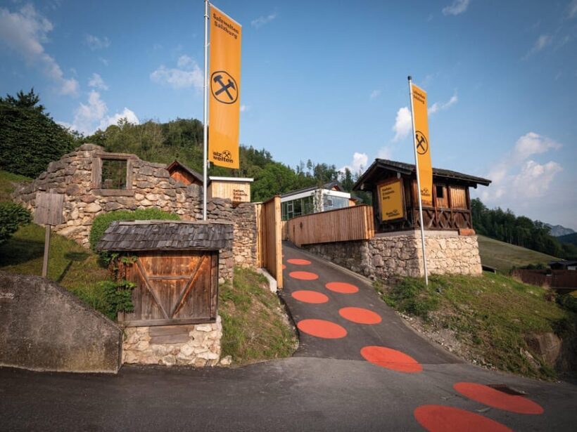 Eagle's Nest &Bunkers & Salt Mine private Tour from Salzburg - Final Thoughts