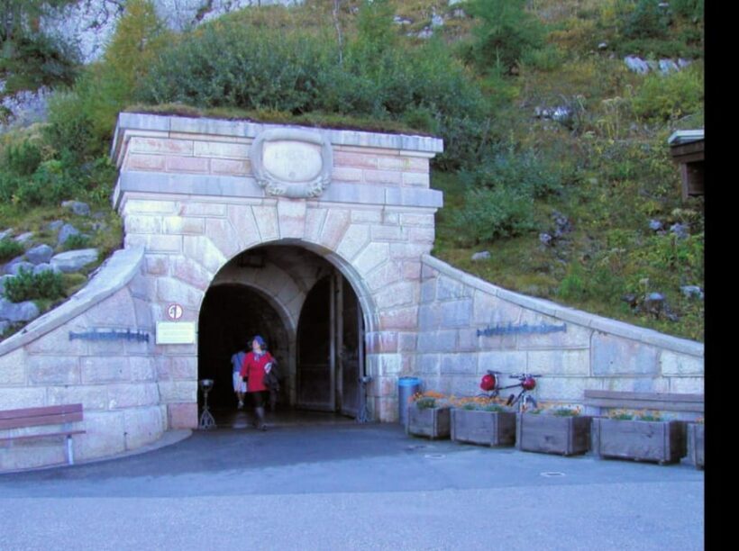 Eagle's Nest &Bunkers & Salt Mine private Tour from Salzburg - FAQ