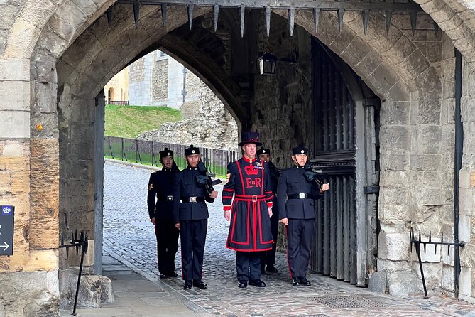 Early Access: Tower of London Opening Ceremony and Royal London - Witnessing the Opening Ceremony