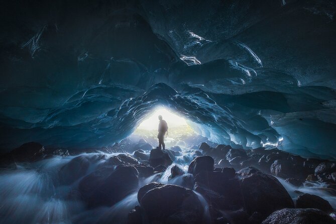 Early Bird Ice Cave With 5 Professional Photos - What to Expect During Your Glacier Adventure