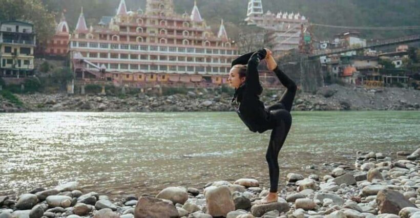 Early Morning 2 Hours Yoga Session In Rishikesh at Ghat - A Complete Look at the Experience