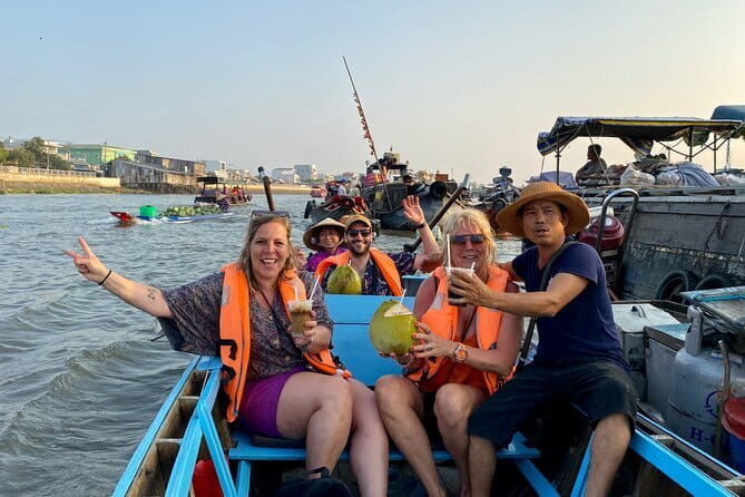 Early Morning Can Tho Floating Market and Small Canal Boat Tour - Key Points