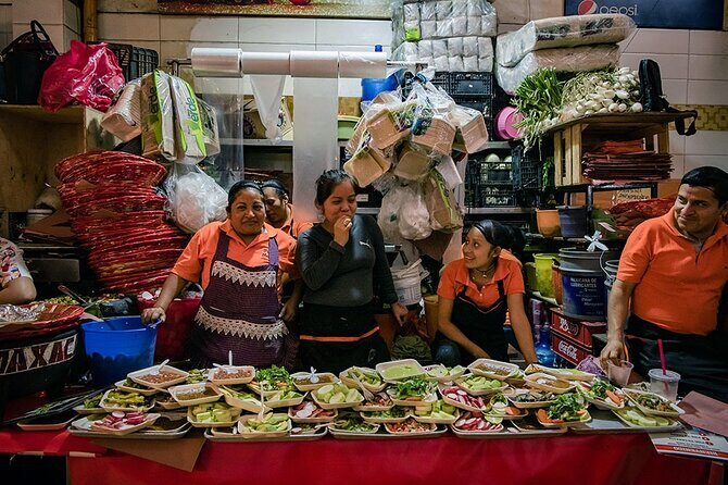Earth, Corn & Fire: Tasting the Roots of Oaxacan Cuisine - An Introduction to Oaxaca’s Culinary Heart