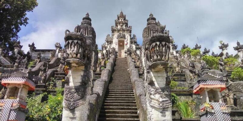 East Bali: Lempuyang Temple, Tirta Gangga, and Taman Ujung - Why Travelers Appreciate This Tour