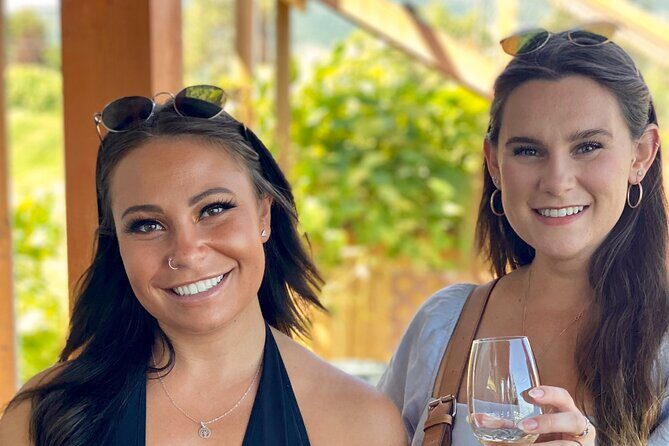 East Kelowna Half-Day Guided Wine Tour With 4 Wineries - Pricing and Value