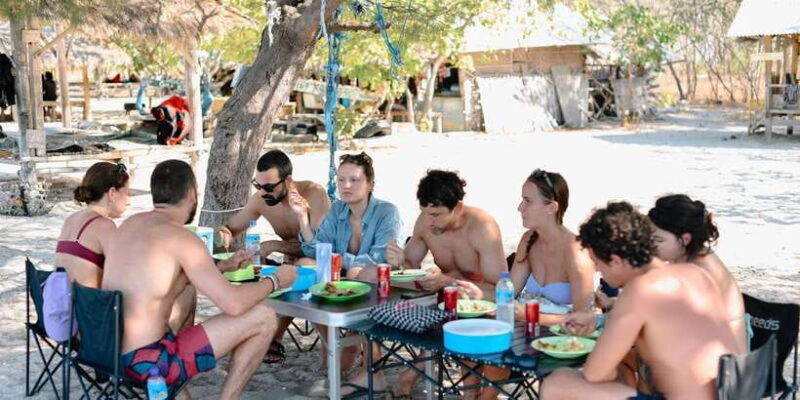 East Lombok Secret Gilis Tours : Gili Kondo, Petagan, Bidara - FAQs