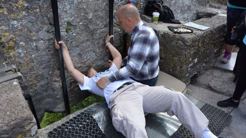 Easy Access - The Blarney Stone & Castle Gardens Tour - Walking Through the Experience: What You Can Expect